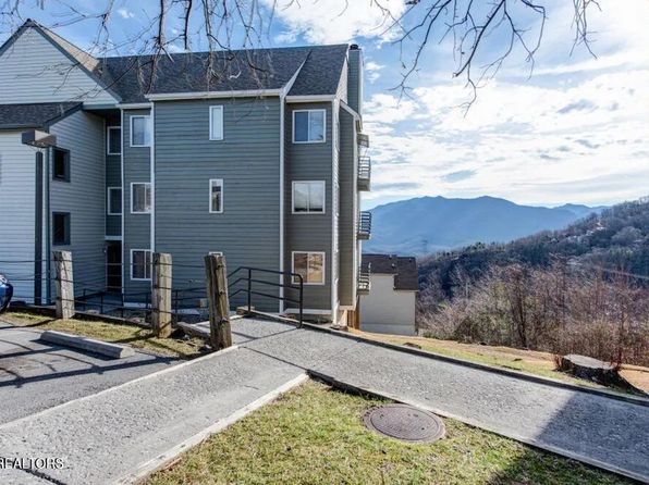 Gatlinburg TN Condos & Apartments For Sale - 97 Listings | Zillow