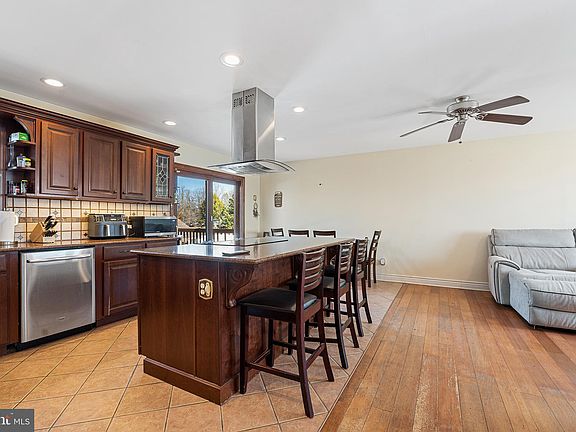 2386 Monroe Ave, Vineland, NJ 08361 | MLS #NJCB2013396 | Zillow