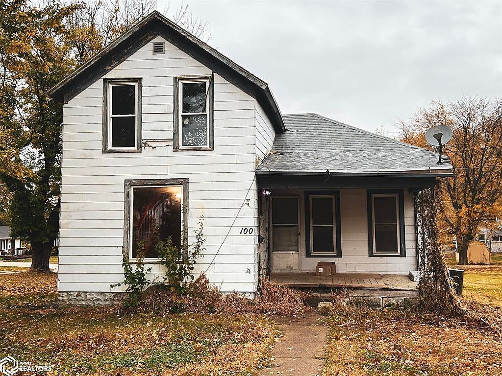 100 E 3rd St, Villisca, IA 50864 | Zillow
