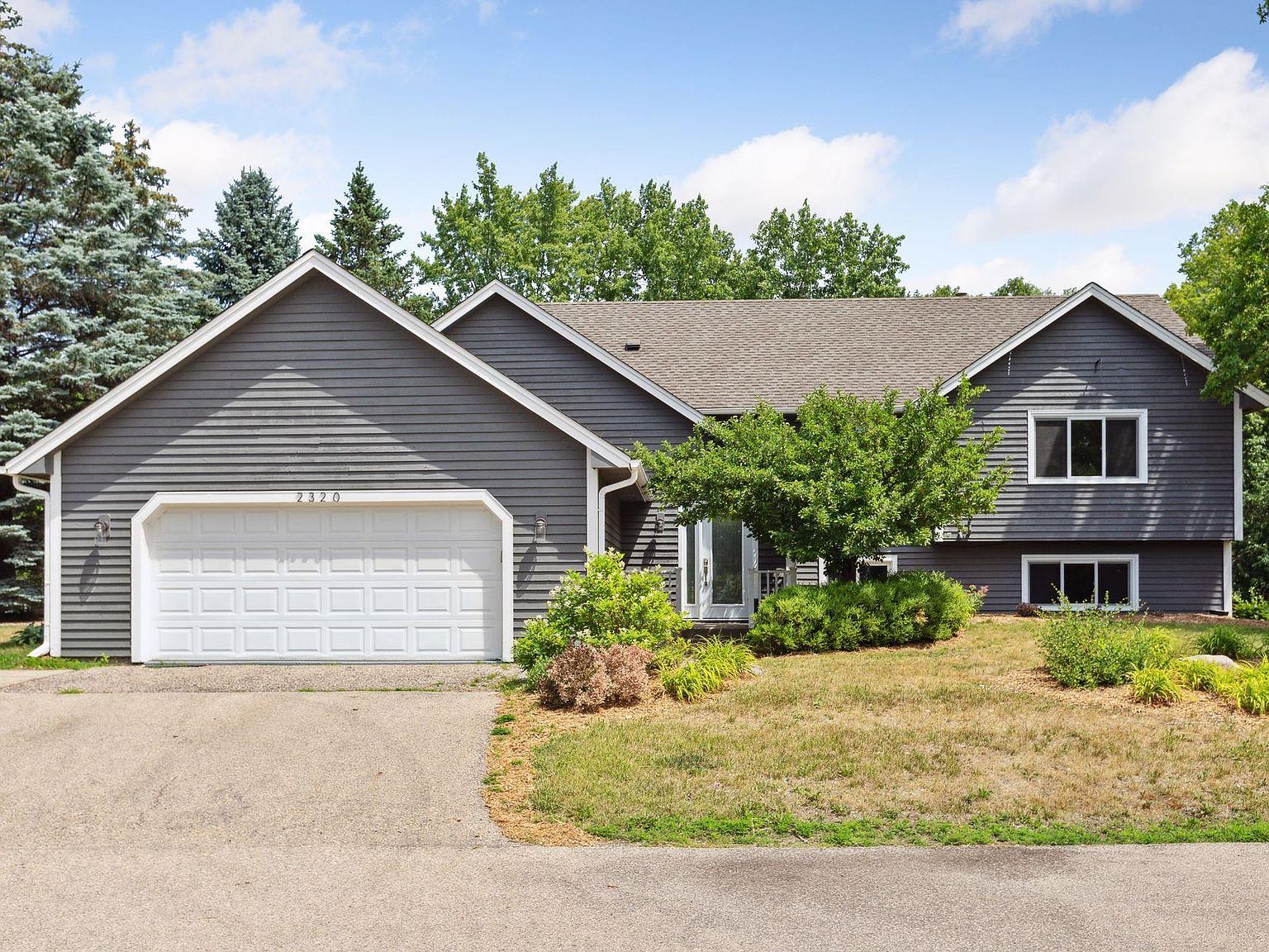 2320 County Road 101, Minneapolis, MN 55447 | Zillow