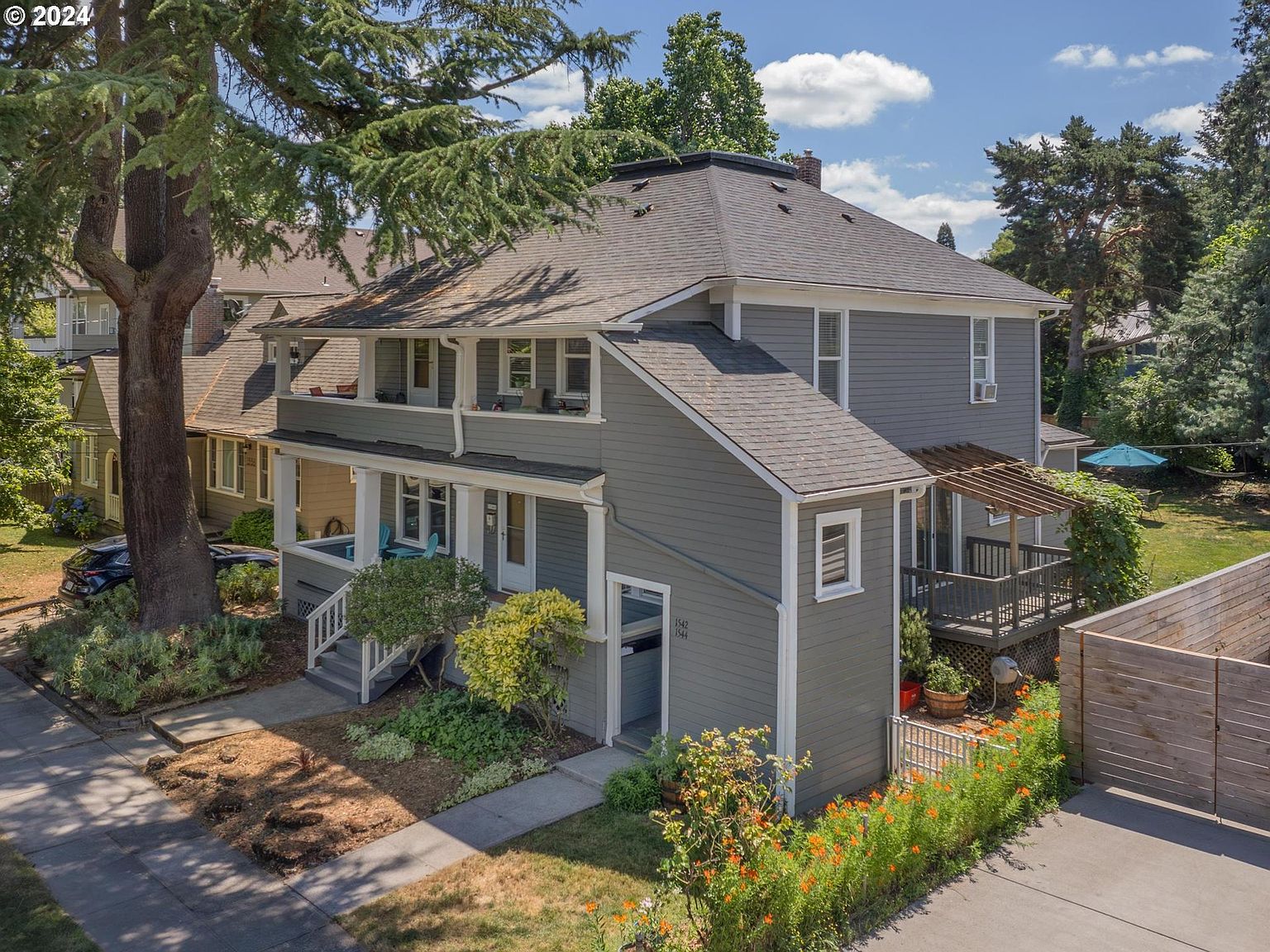 1542 SE Malden St, Portland, OR 97202 | Zillow
