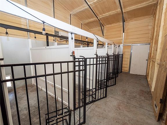 812 E Keysville Rd, Plant City, FL 33567 | MLS #T3545833 | Zillow