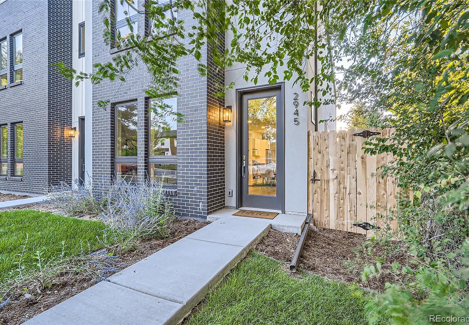 2945 S Elati Street, Englewood, CO 80110 | Zillow