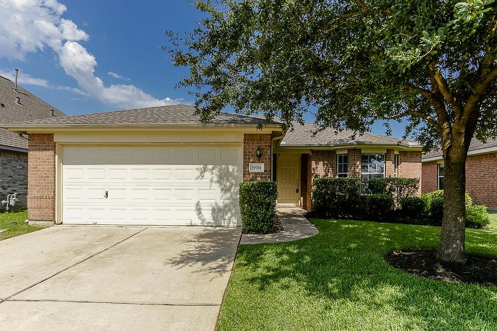 19906 Sternwood Manor Dr, Spring, TX 77379 | Zillow