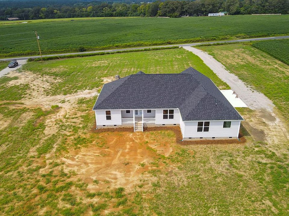1103 Iw Hutto Rd, Swansea, SC 29160 | Zillow