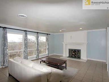 10 Pemford Pl, Liberty, MO 64068 | Zillow