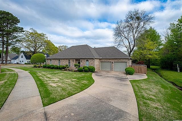 15424 Heatherstone Point, Little Rock, AR 72223 | Zillow