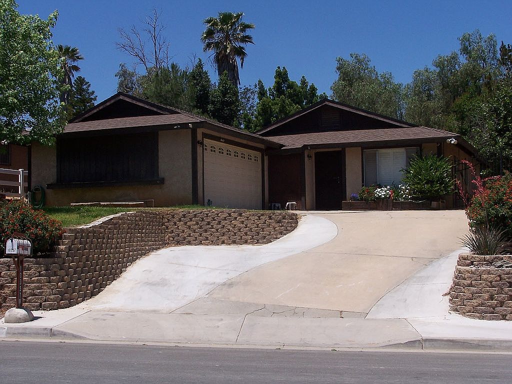 10357 Stover Ave, Riverside, CA 92505 | Zillow