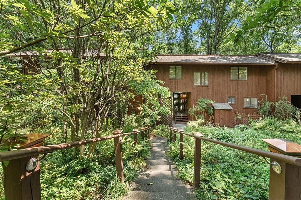 1677 Terrell Ridge Dr SE, Marietta, GA 30067 | Zillow