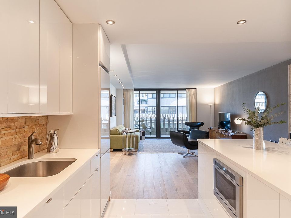 700 New Hampshire Ave NW #1216, Washington, DC 20037 | Zillow