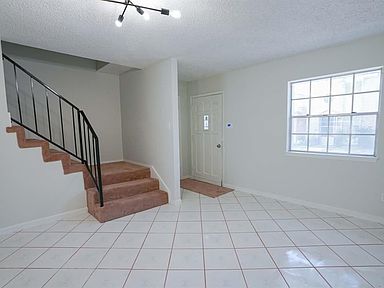 1255 Witte Rd #17, Houston, TX 77055 | Zillow