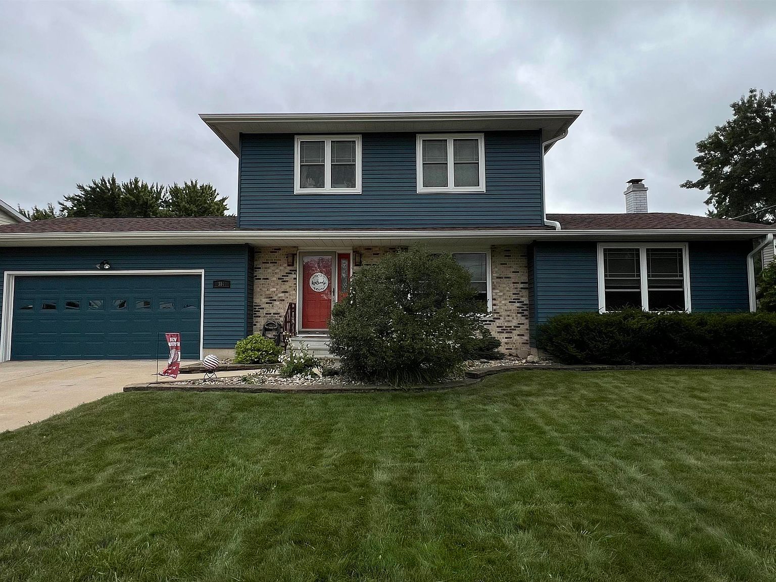 314 S Sheakley Ave, New Hampton, IA 50659 | Zillow