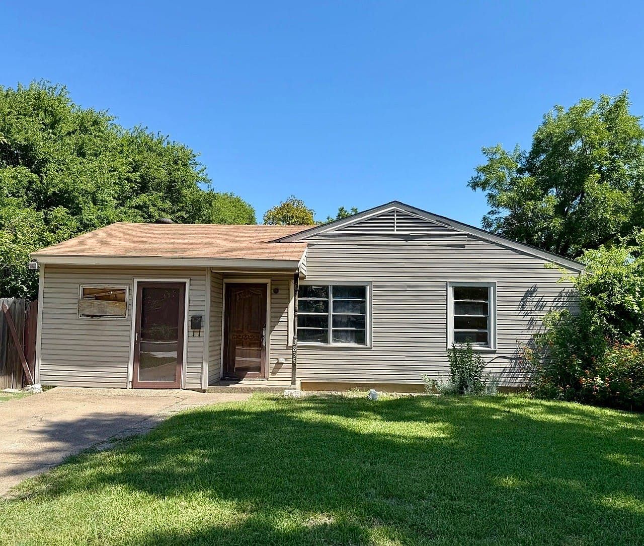 3835 Lovingood Dr, Dallas, TX 75241 | Zillow