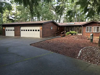 235 Munsel Creek Loop Florence OR | Zillow