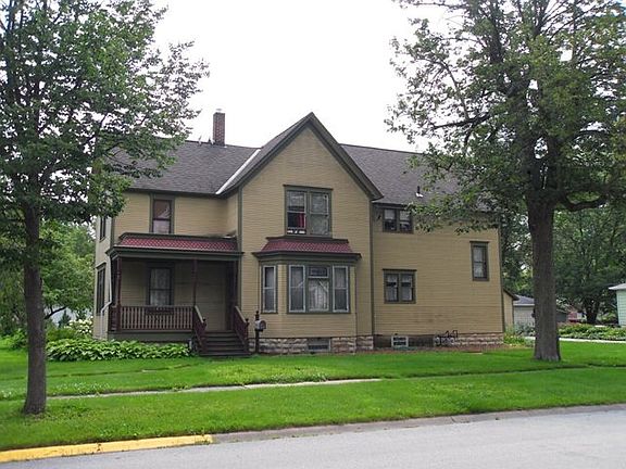 428 Division St, Crete, IL 60417 | Zillow