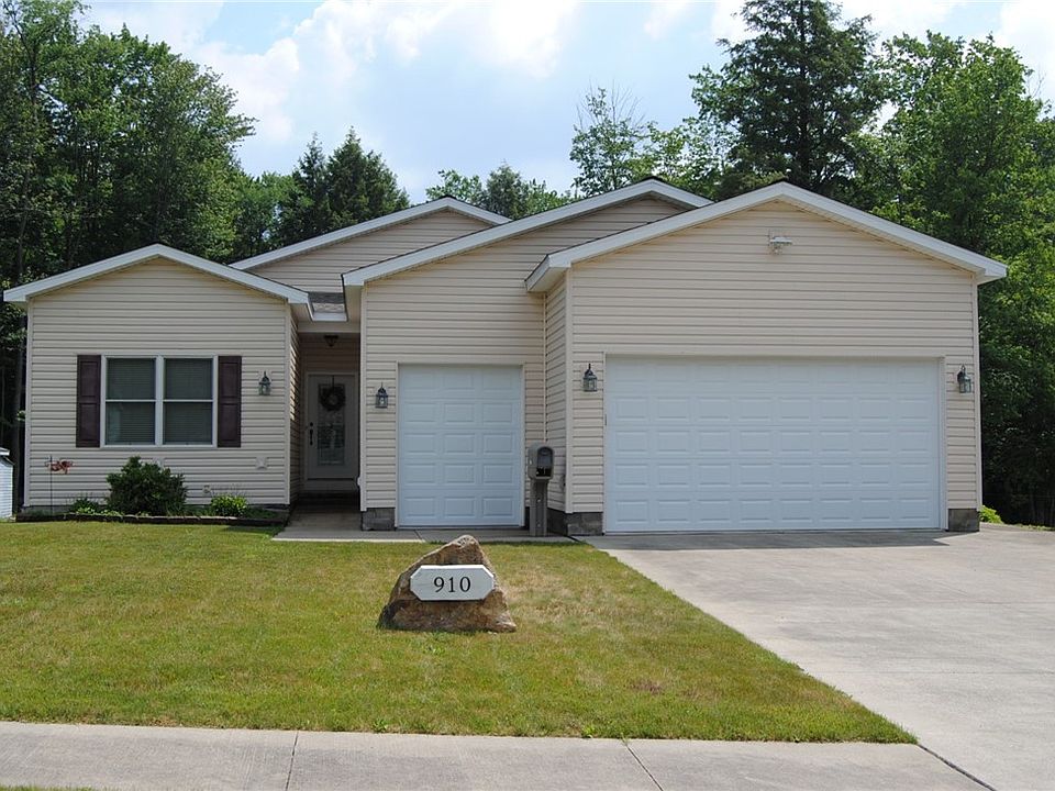 910 Welsh St, Kane, PA 16735 | Zillow