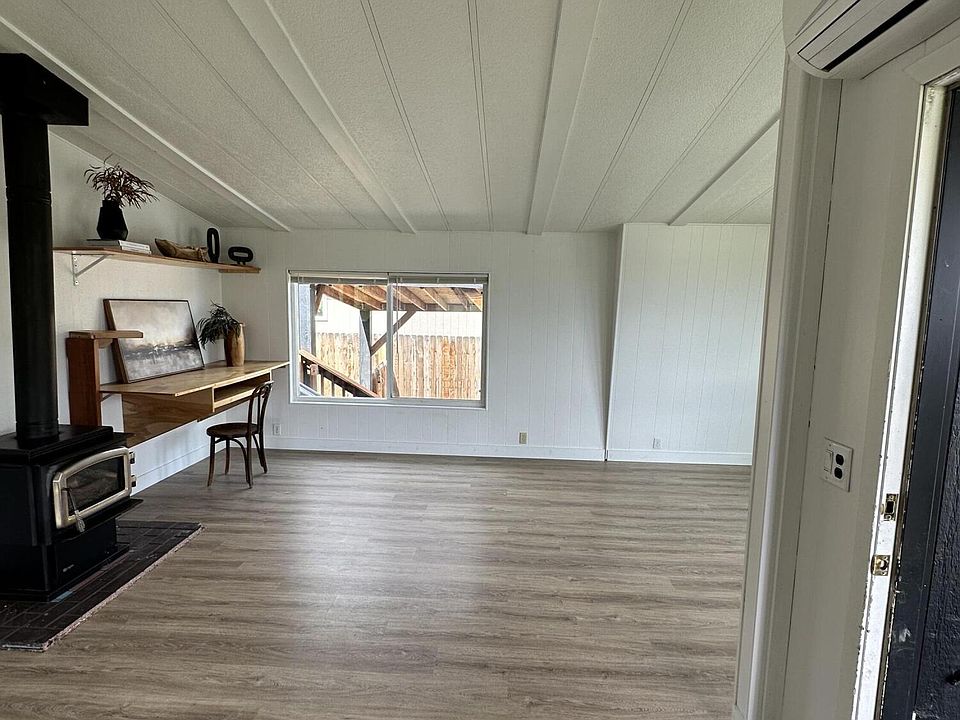 1420 NW Breann Loop, Prineville, OR 97754 | MLS #220162652 | Zillow