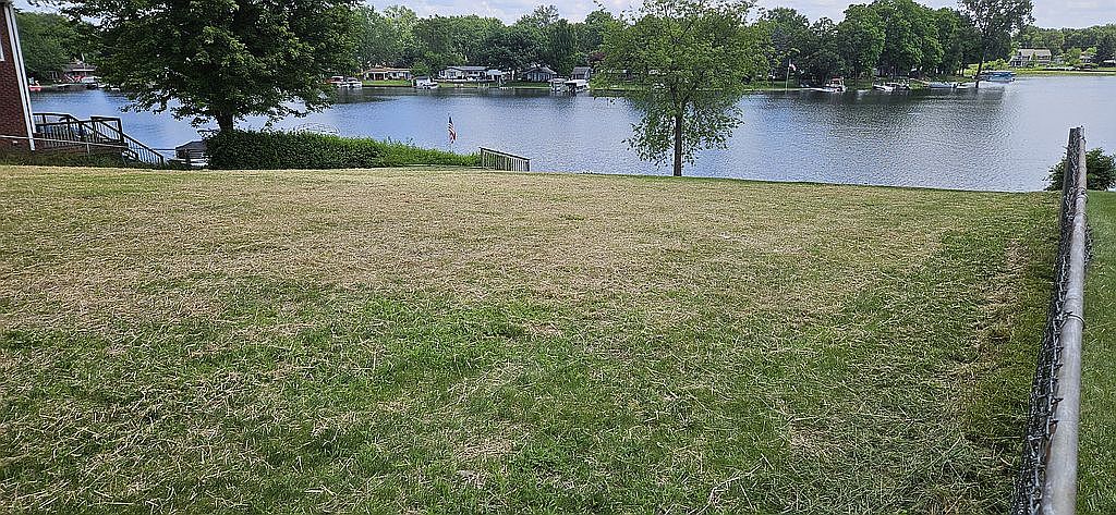 3978 Lamont Dr, Waterford, MI 48329 | Zillow