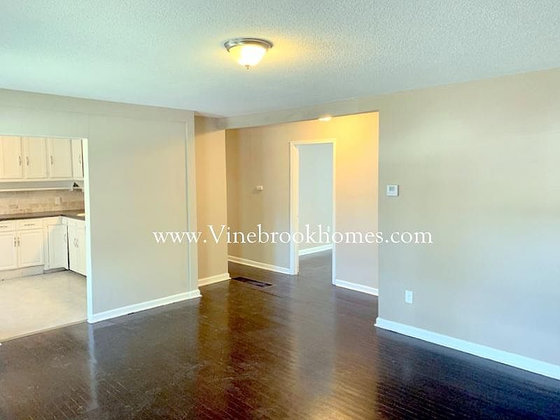 1509 N Hocker Ave, Independence, MO 64050 | Zillow