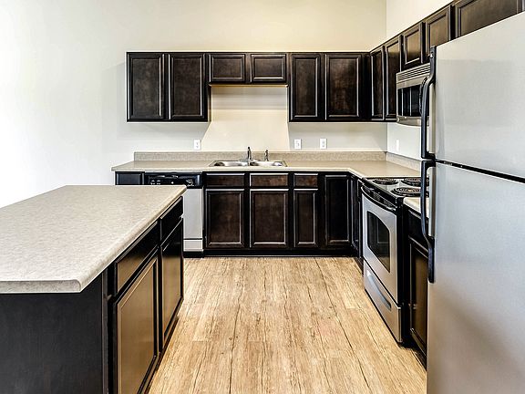 2450 Tamarin Ridge Rd #119, Lincoln, NE 68512 | Zillow