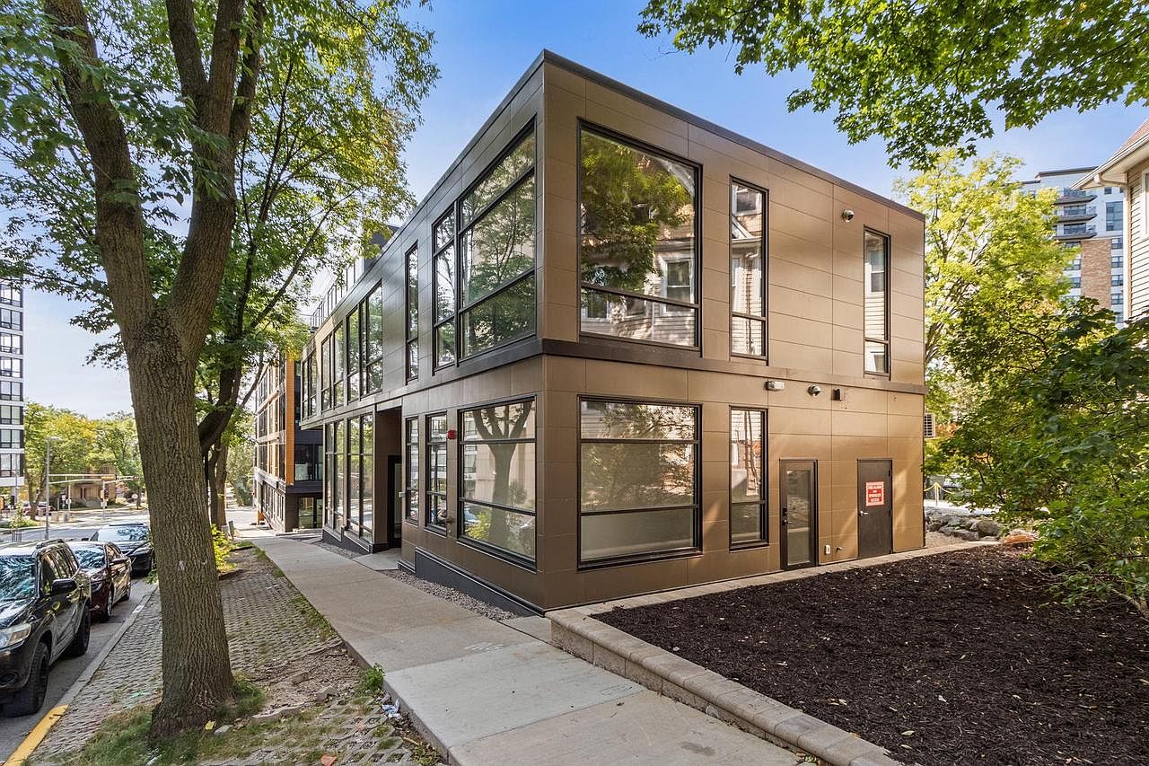 208 South Hamilton Street, Madison, WI 53703 | MLS #1986031 | Zillow