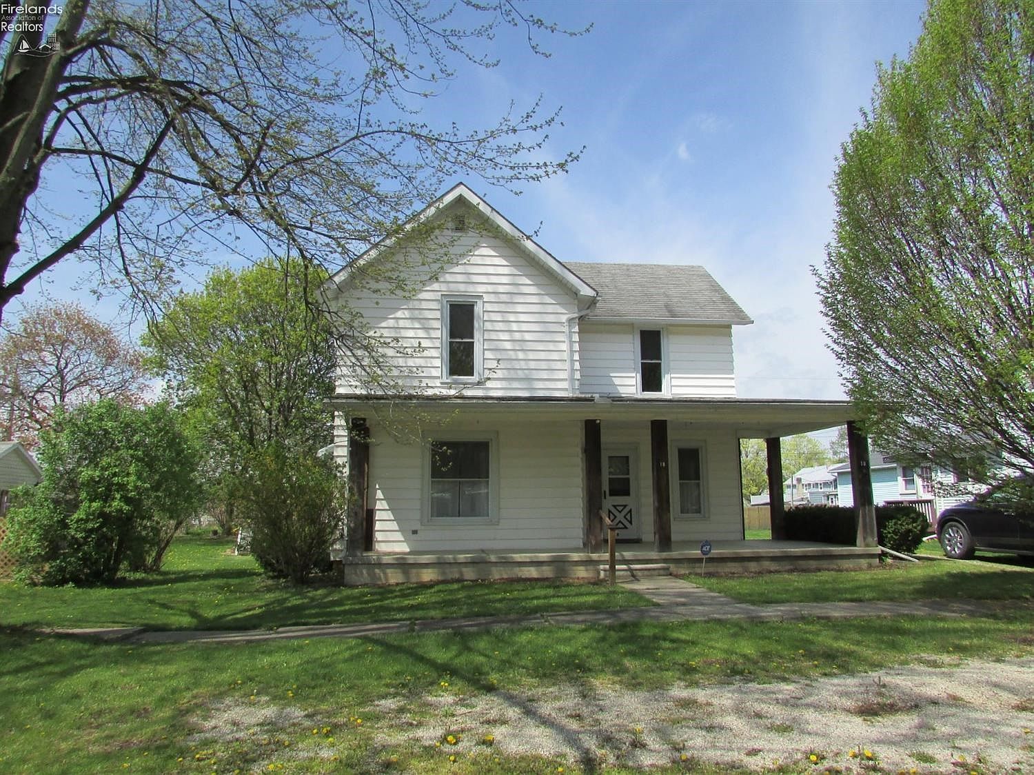 18 Clinton St, Bloomville, OH 44818 | Zillow 18 Clinton St, Bloomville, OH 44818 | Zillow