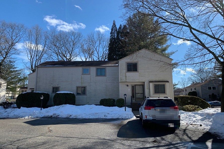 108 Fiddler Green Rd, Stratford, CT 06614 | Zillow