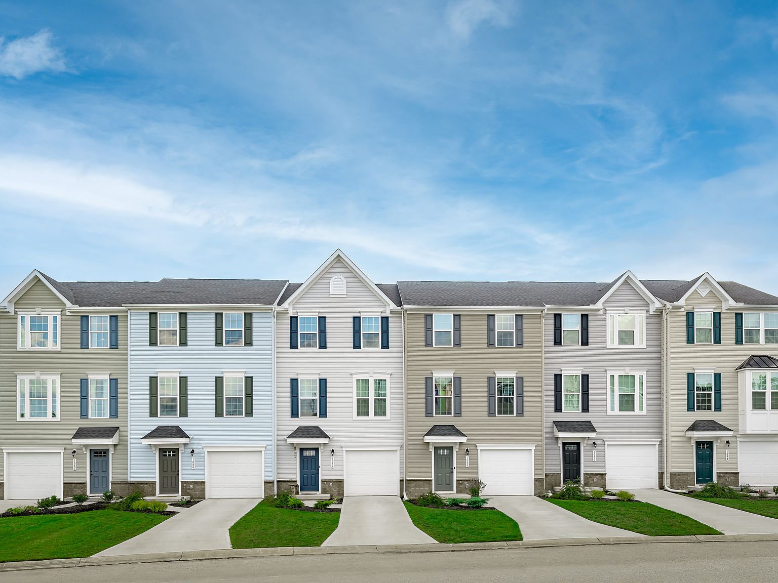 957 Steamboat Dr, Cincinnati, OH 45244 | Zillow