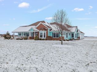 210 Golfview Dr, Saginaw, MI 48638 | MLS #50117887 | Zillow