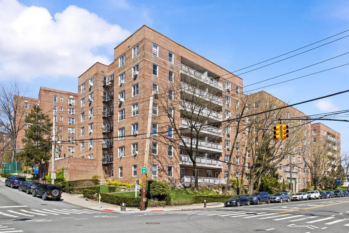 5601 Riverdale Avenue #5F in Riverdale, Bronx | StreetEasy