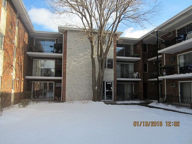 3935 W 104th St APT 3B, Chicago, IL 60655 | Zillow