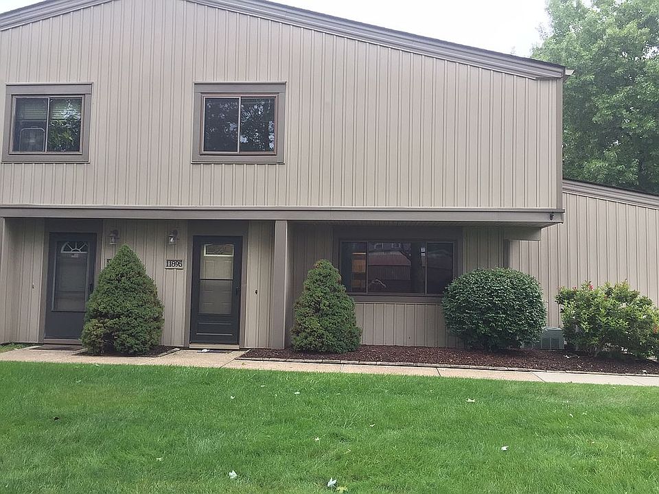 11895 Harbour Light Dr, North Royalton, OH 44133 | Zillow