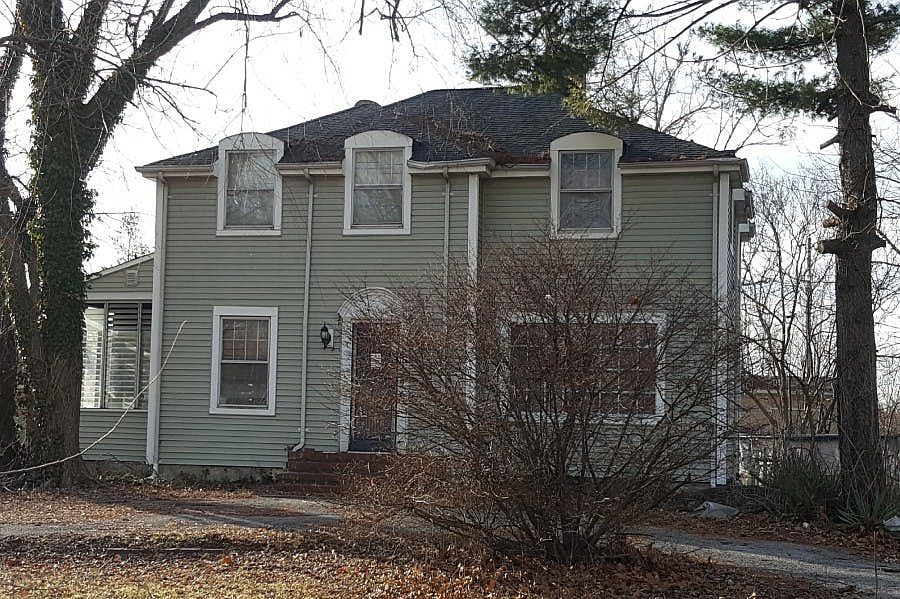 11324 Larimore Rd, Saint Louis, MO 63138 | Zillow