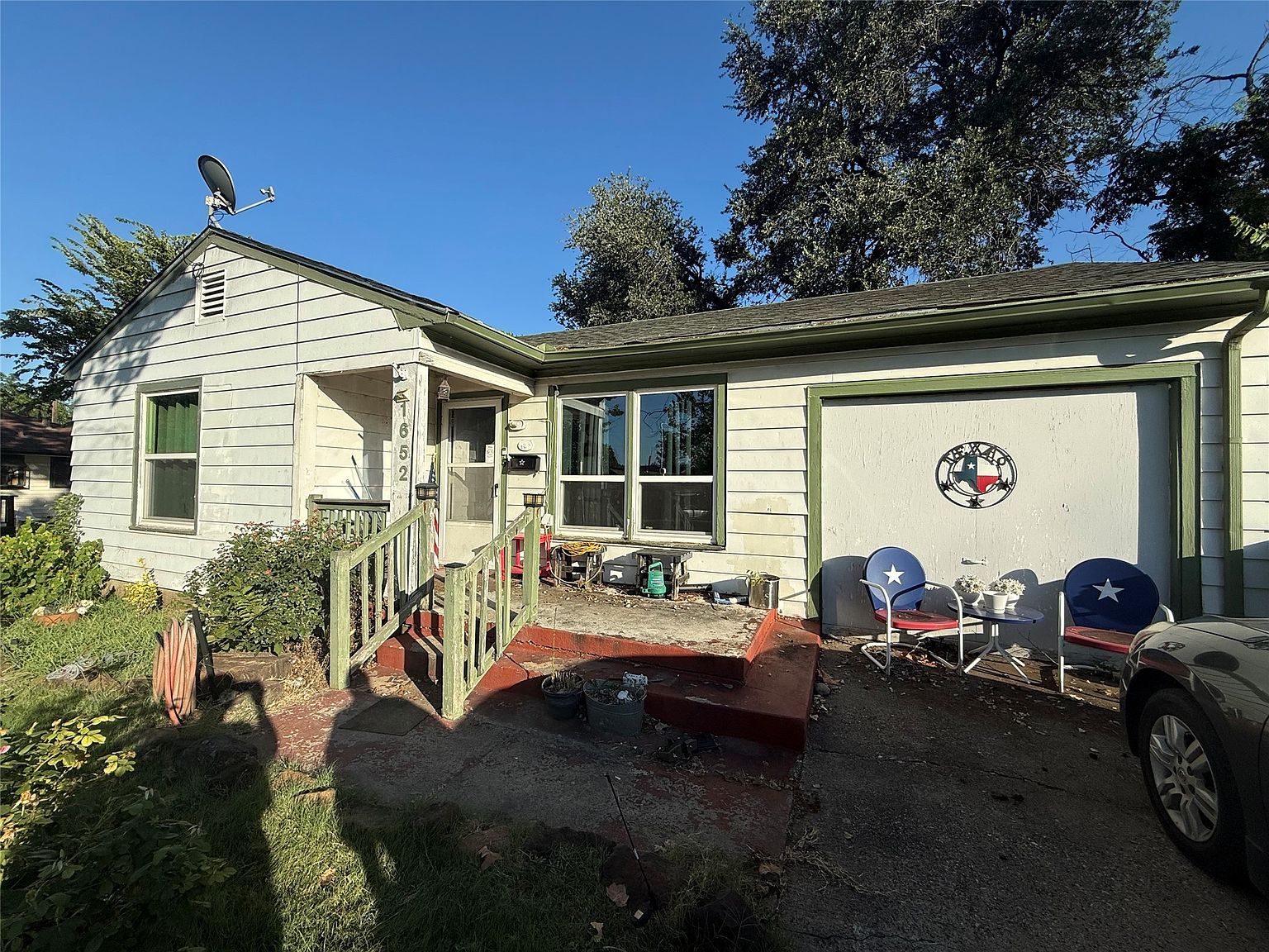 1652 Murray Dr, Garland, TX 75042 | Zillow