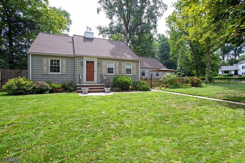55 Lyons Pl, Springfield, NJ 07081 | Zillow