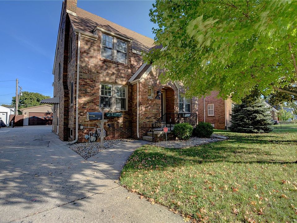 2232 N Main St, Decatur, IL 62526 | Zillow