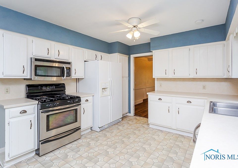 10125 Prov Neap Swan Rd, Grand Rapids, OH 43522 | Zillow