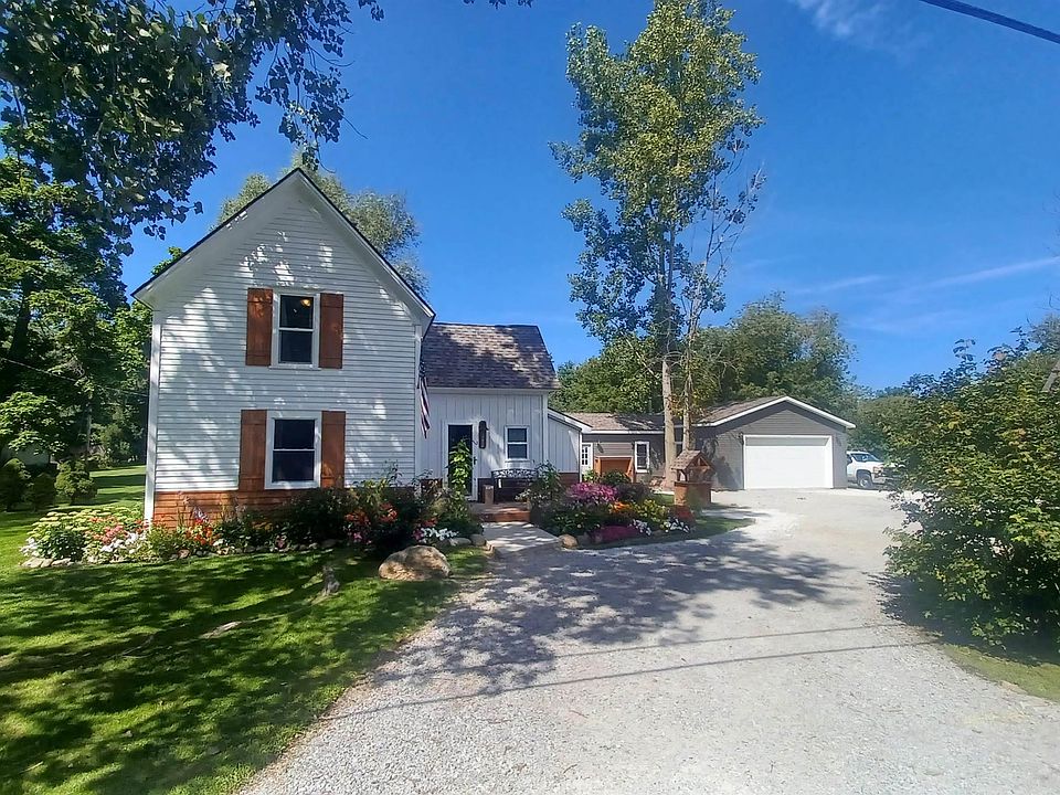 8556 Morris Rd, Wales, MI 48027 | MLS #50120278 | Zillow