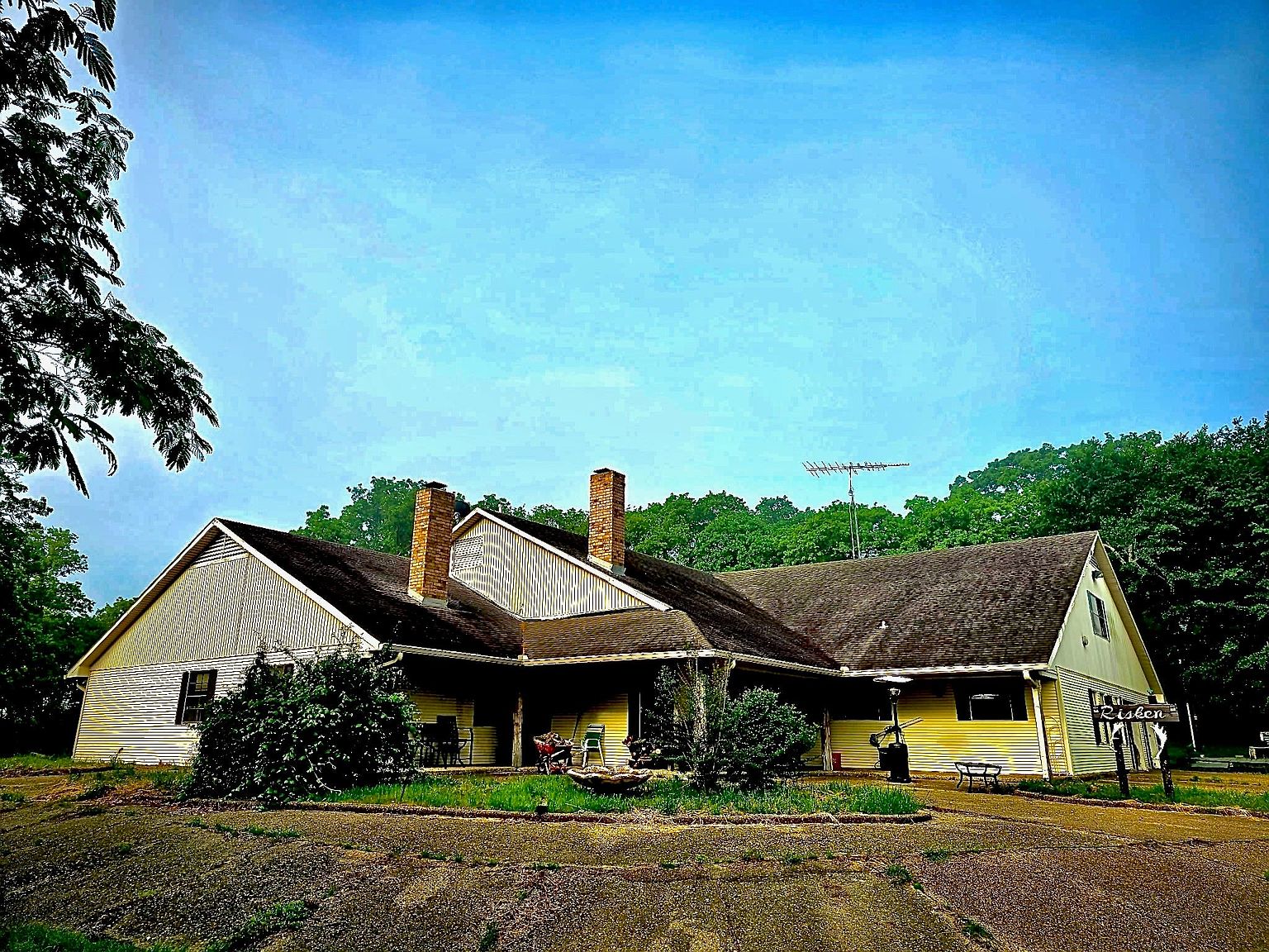 180 Fcr #797, Donie, TX 75838 | MLS #32187389 | Zillow