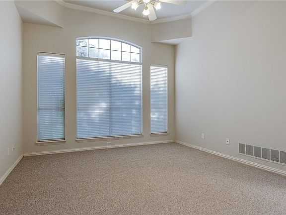 7703 Heather Ridge Ct, Irving, TX 75063 | Zillow