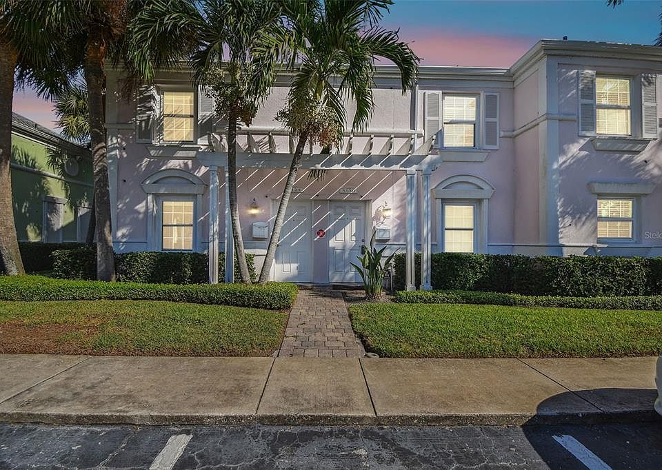 5124 Coquina Key Dr SE, Saint Petersburg, FL 33705 | Zillow