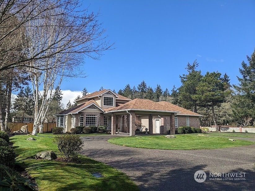 6404 84th Avenue Ct W, University Place, WA 98467 | Zillow