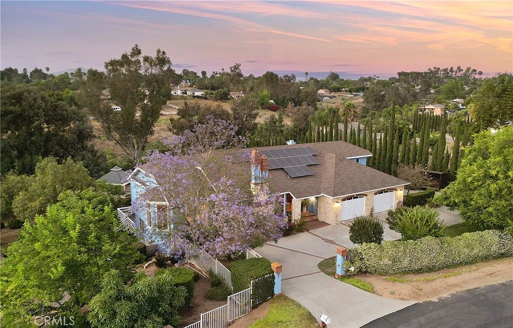 2950 Amber Vis, Fallbrook, CA 92028 | Zillow