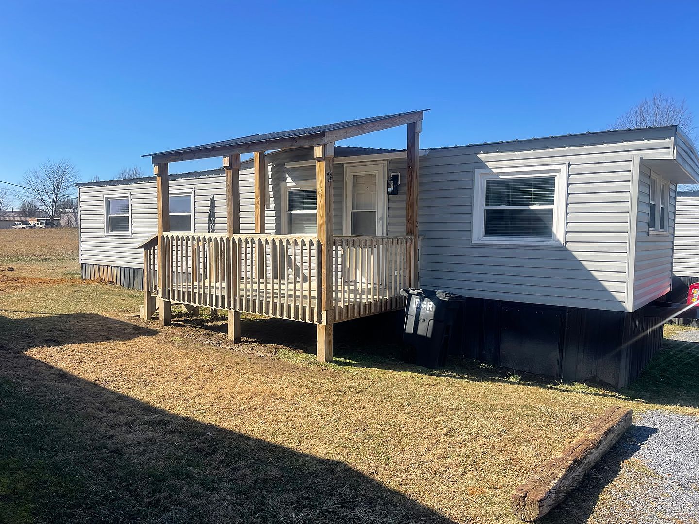 2081 Devault Bridge Rd #6, Piney Flats, TN 37686 | Zillow