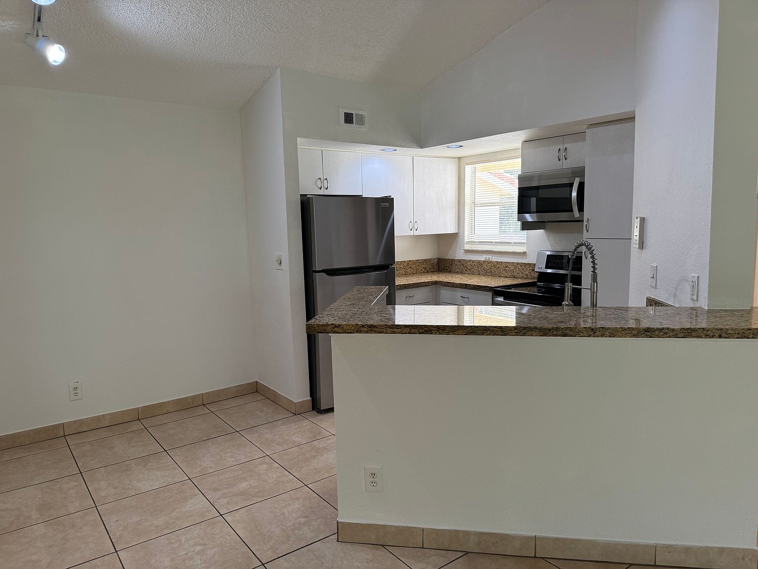 663 Vista Isles Dr APT 1722, Fort Lauderdale, FL 33325 | Zillow