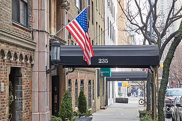 235 East 73rd Street #8D in Lenox Hill, Manhattan | StreetEasy