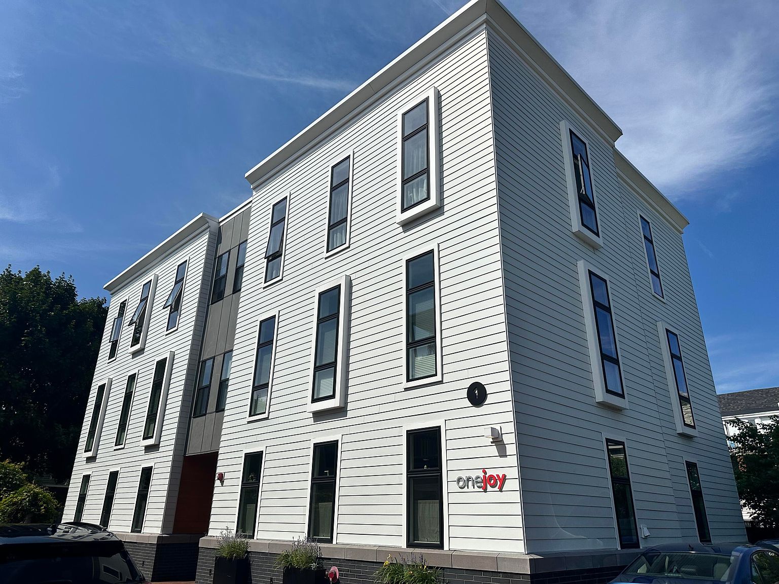 1 Joy Place #2B, Portland, ME 04102 | Zillow