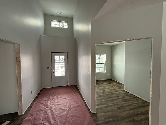 1909 S Stone Creek Blvd, Urbana, IL 61802 | MLS #12561157 | Zillow
