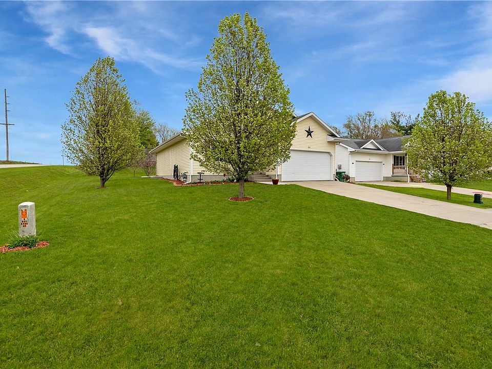 623 East St, Hartford, IA 50118 | Zillow