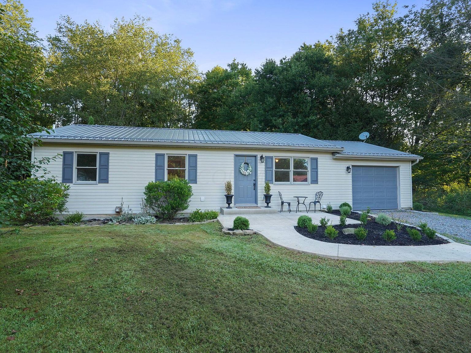 2783 Apple Valley Dr, Howard, OH 43028 | Zillow